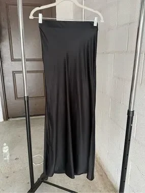 Quince | Skirts | Quince 0 Washable Silk Maxi Skirt | Poshmark